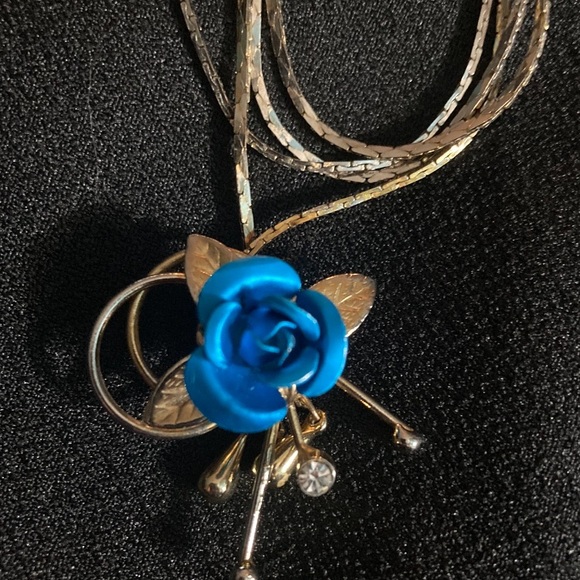 Jewelry | Beautiful Vintage 28 Necklace With Lovely Blue Flower | Poshmark